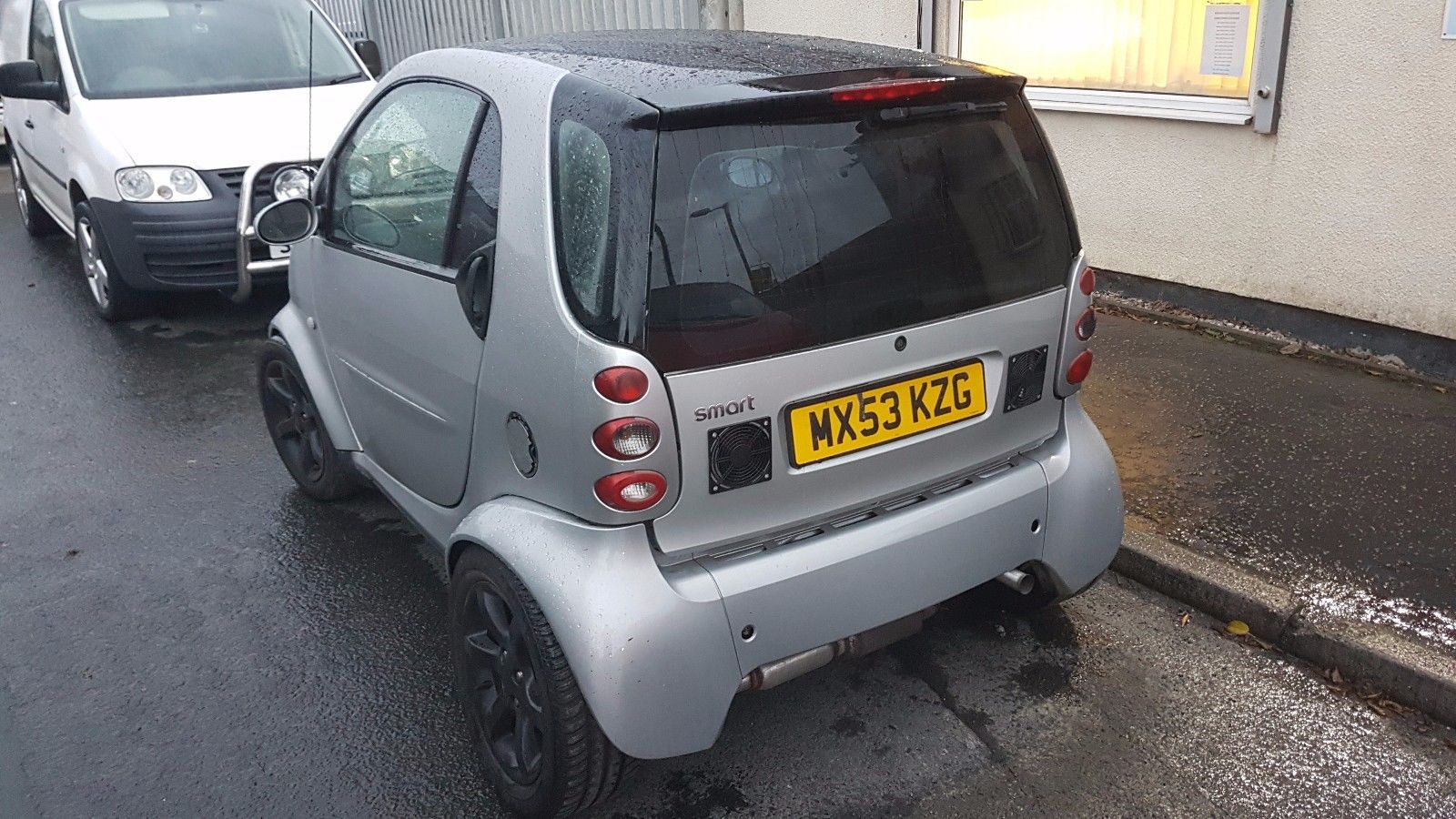 This is the only mid-engined Smart ForTwo with a 160 hp 1.8-liter ...