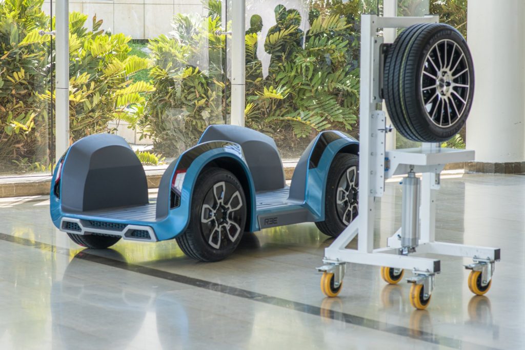 Ree Auto Air Corner Module Platform | Small Cars Club