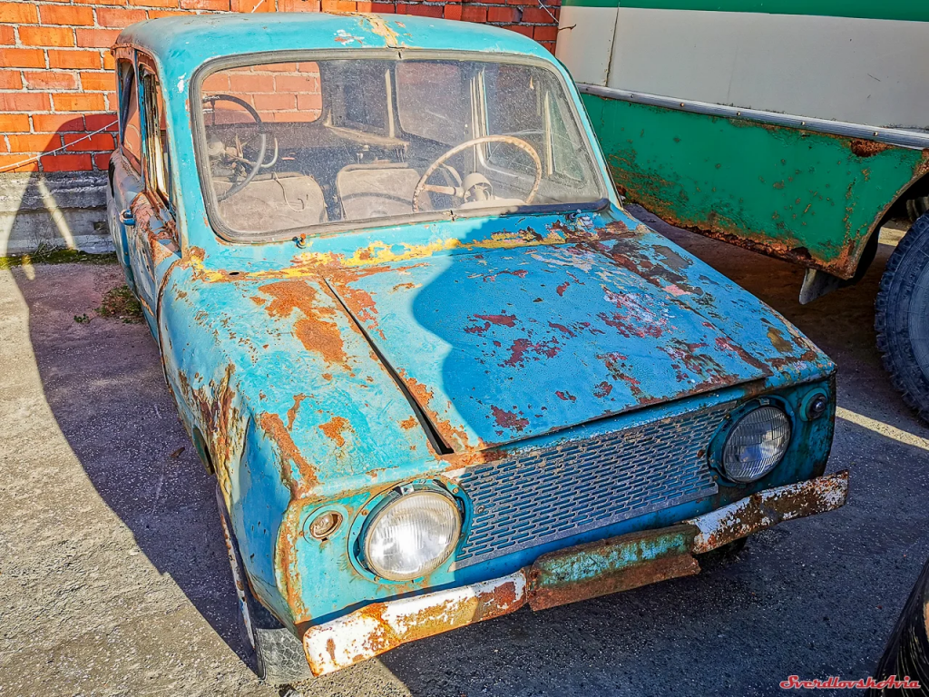 Rear-engined Homebuilt Microcar From The USSR | Small Cars Club