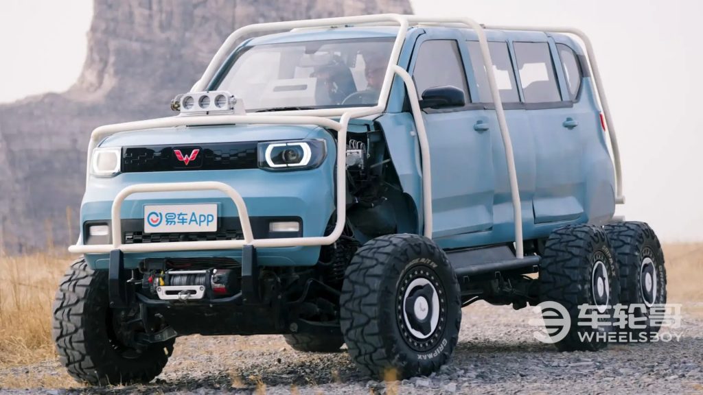 Chinese Wuling Mini EV became a six-wheeled monster with gullwing-doors ...